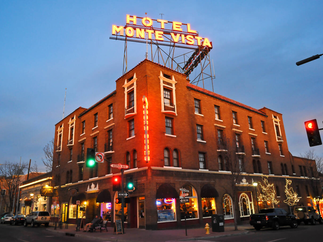 16 Most Haunted Places in America For Ghost Hunters