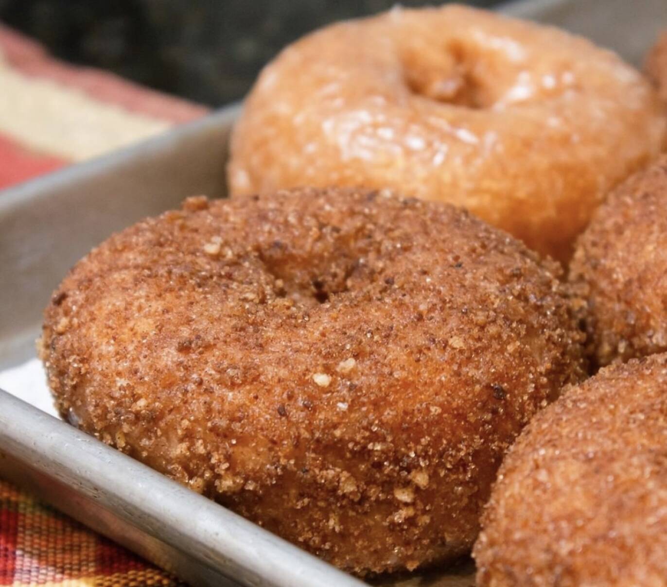 22 Best Donuts in Chicago to Order by the Dozen