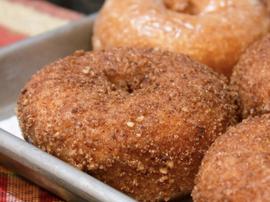 23 Best Doughnuts in Chicago to Order by the Dozen