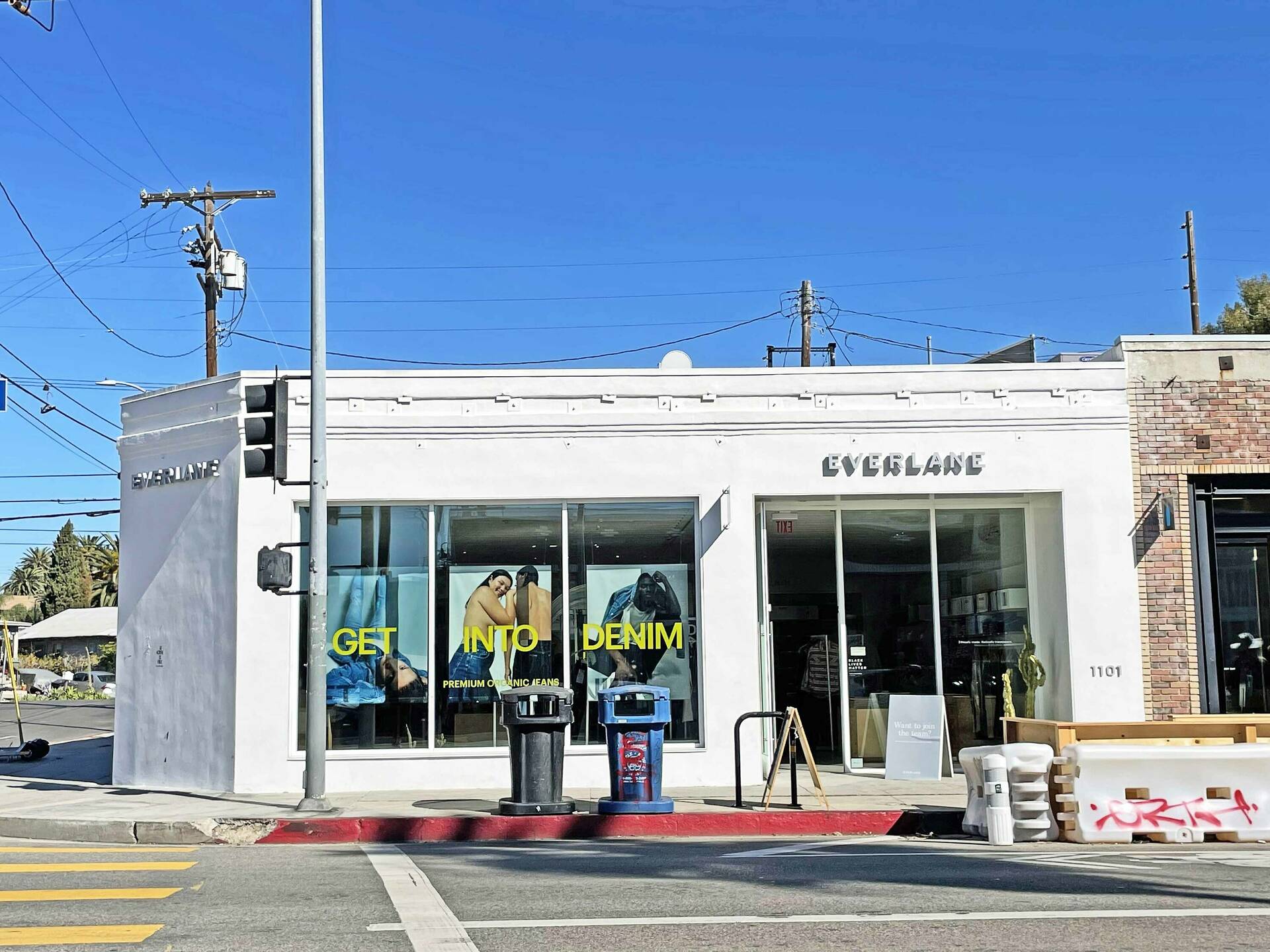 Guide to Venice Beach’s Abbot Kinney for Eating, Shopping & More