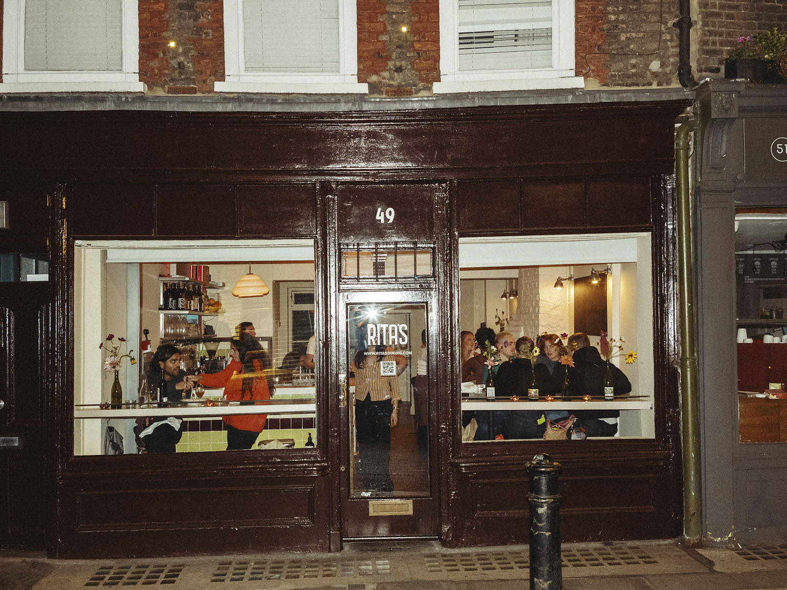 20 Best Wine Bars in London That Are Made For Wine Lovers