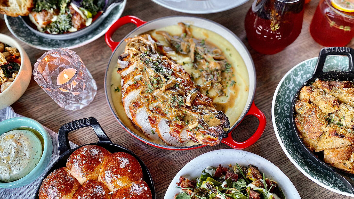 14 Dine-In Restaurants for Thanksgiving 2021 in Los Angeles