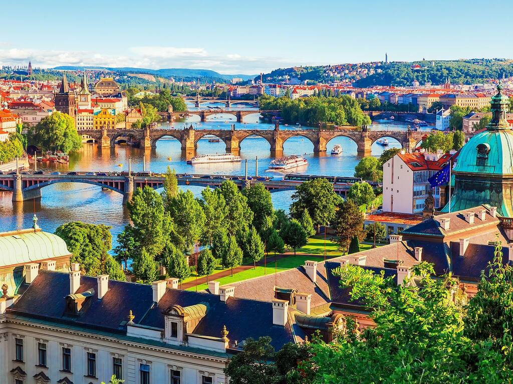 12 Most Romantic Holiday Destinations in the World for Couples