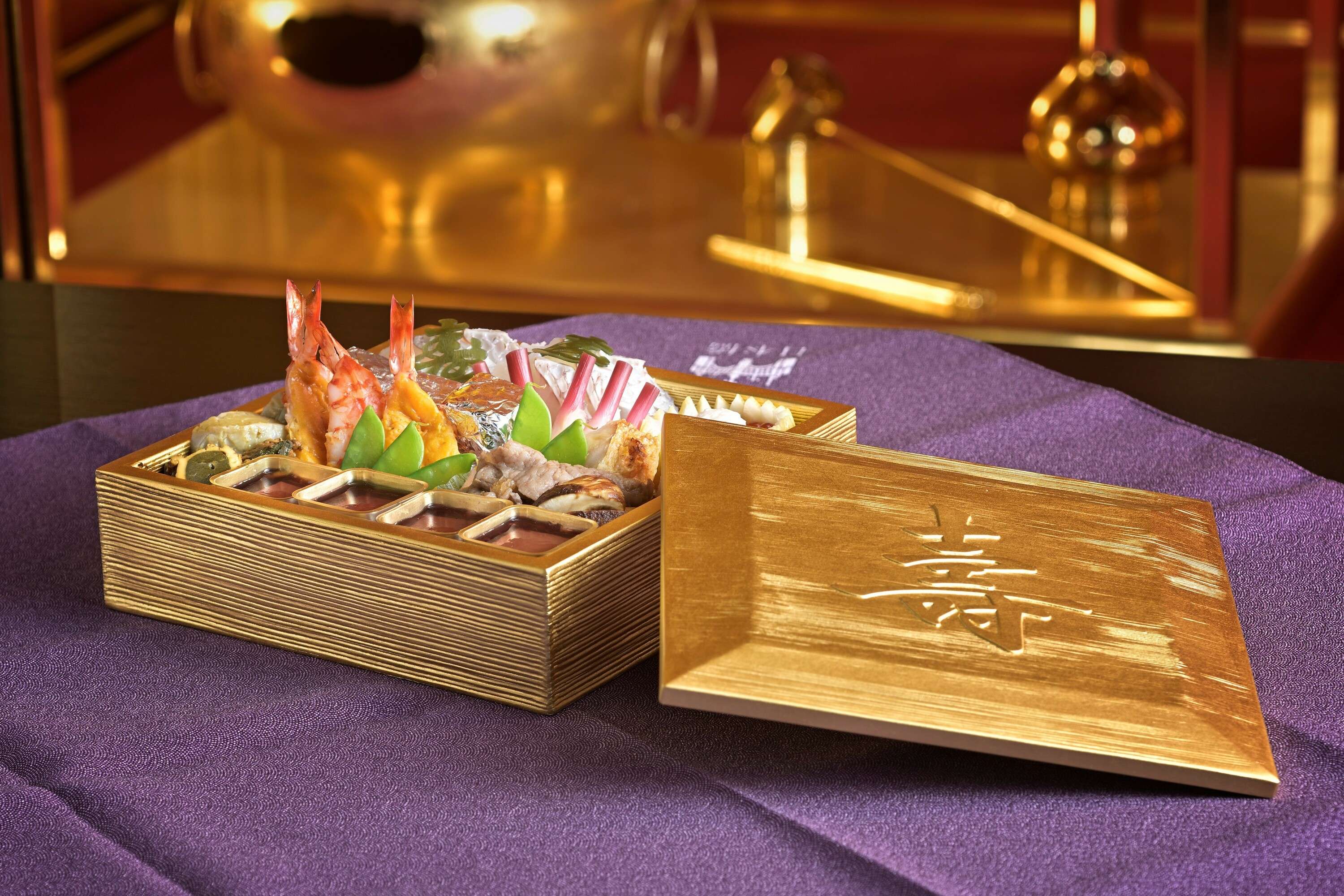Great Gold Exhibition | Things to do in Tokyo