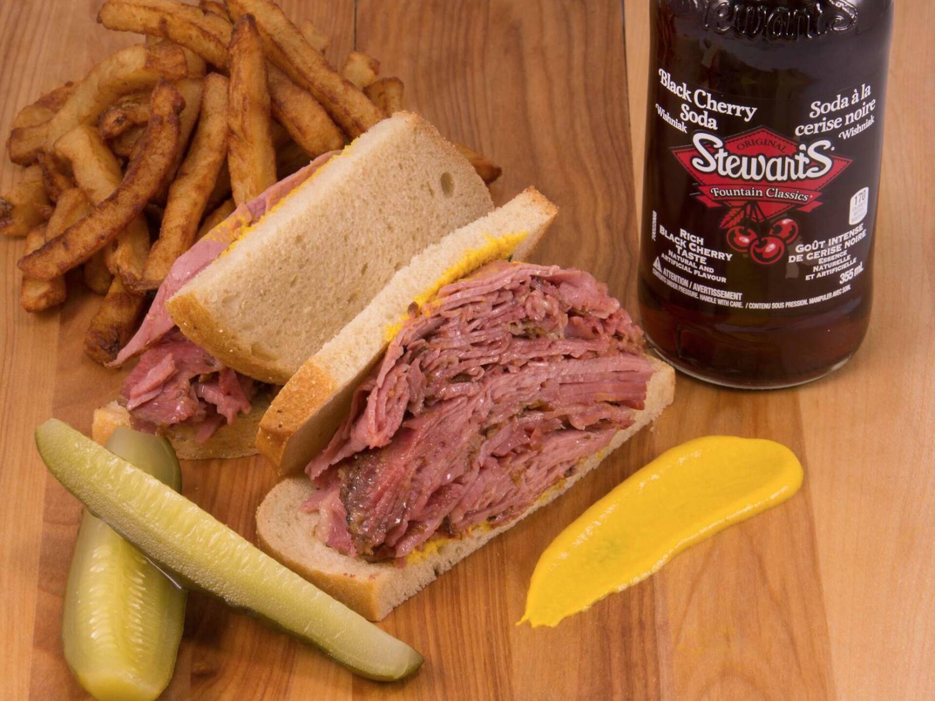 Where To Find The Best Smoked Meat in Montreal