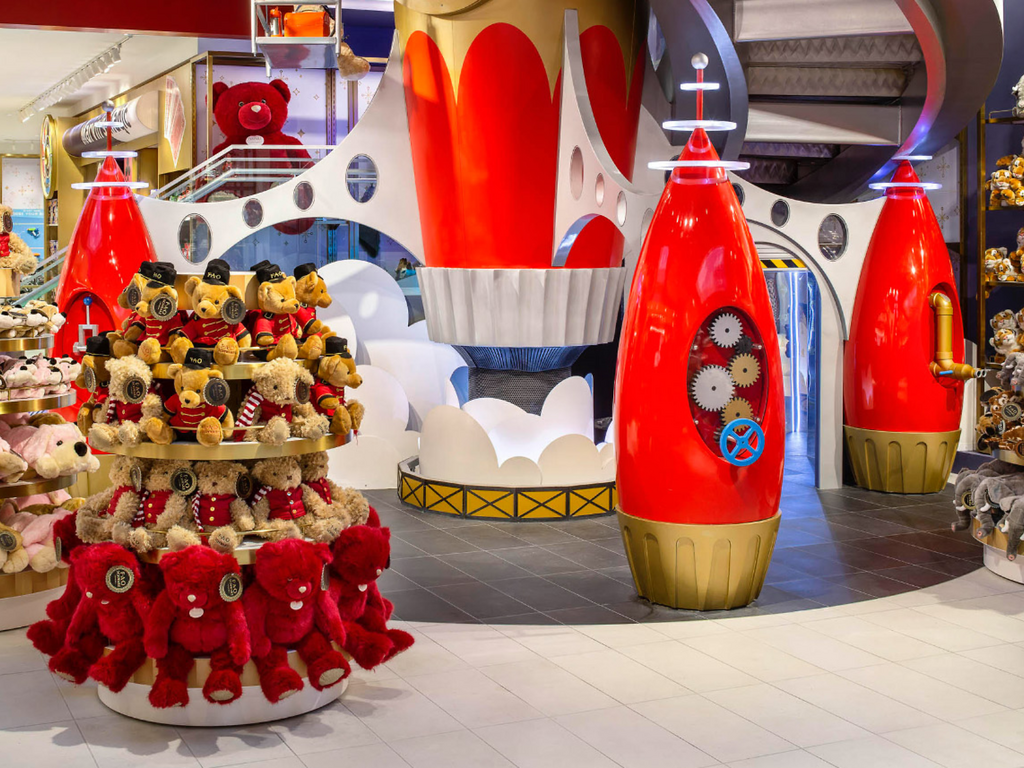 24 Best Toy Stores in the USA for Gifts, Dolls and Play Things