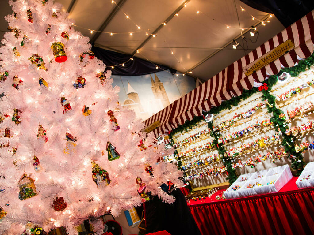 13 Best Christmas Markets in the U.S.