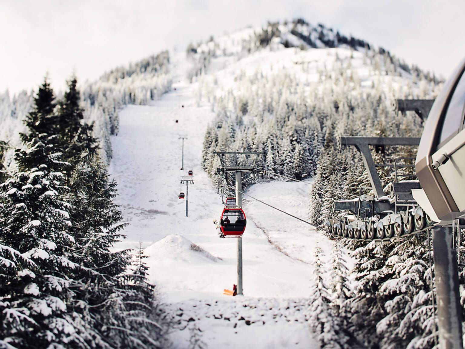20 Best Places to Snowboard in the U.S.