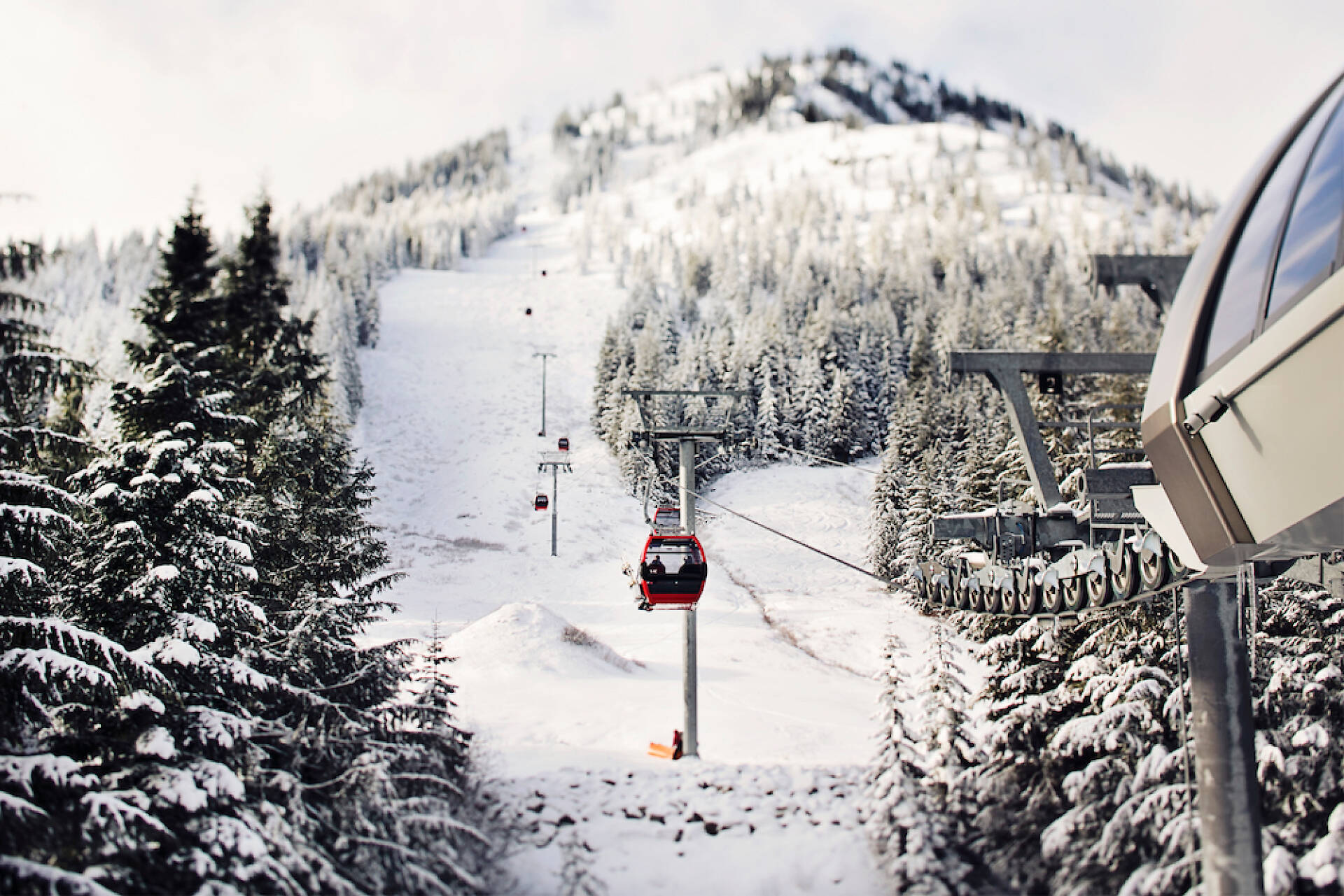 20 Best Places to Snowboard in the U.S.