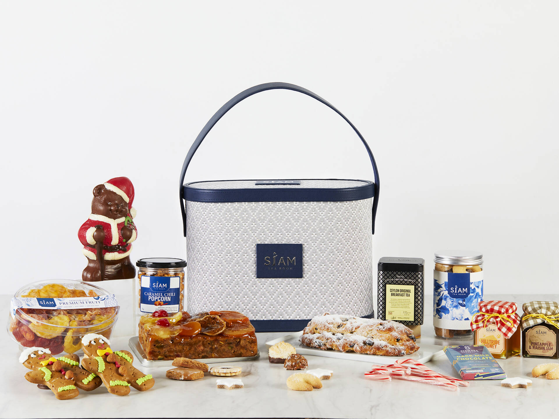 The best festive hampers to give this year