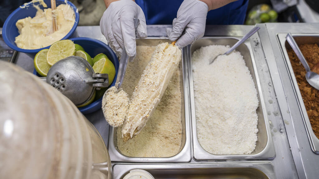 Esquites Durango, el puesto de esquites con los toppings más ricos