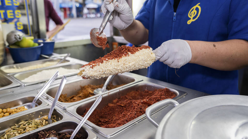 Esquites Durango, el puesto de esquites con los toppings más ricos