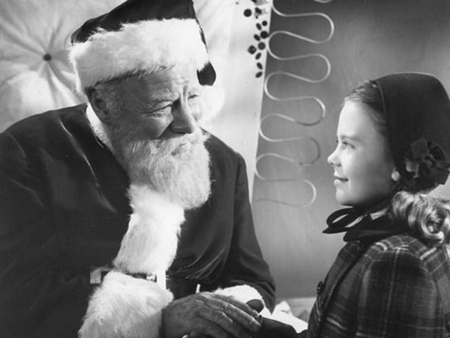 Disney Plus Christmas Movies: 20 Best To Watch This Season