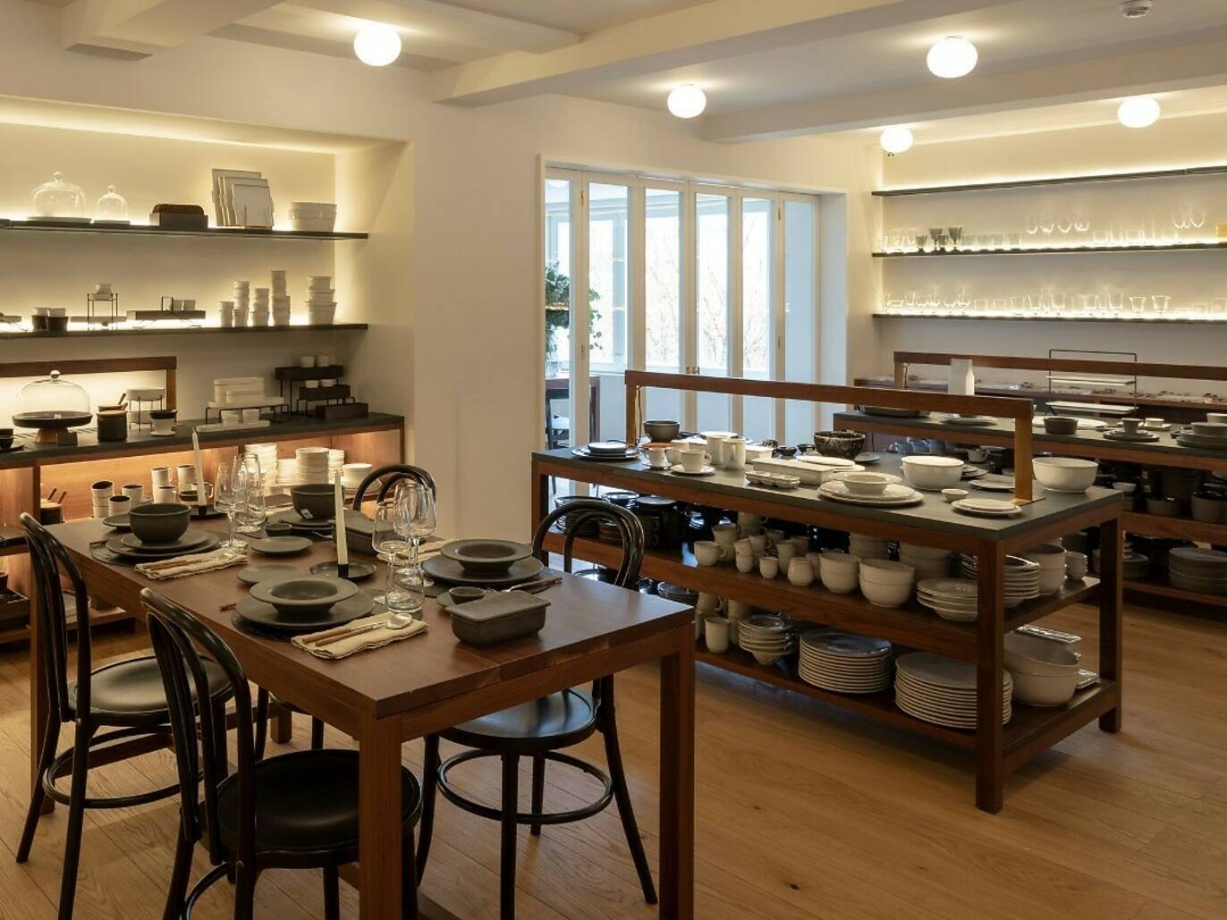 13 Best Shops in Porto | Great Spots For Shopping