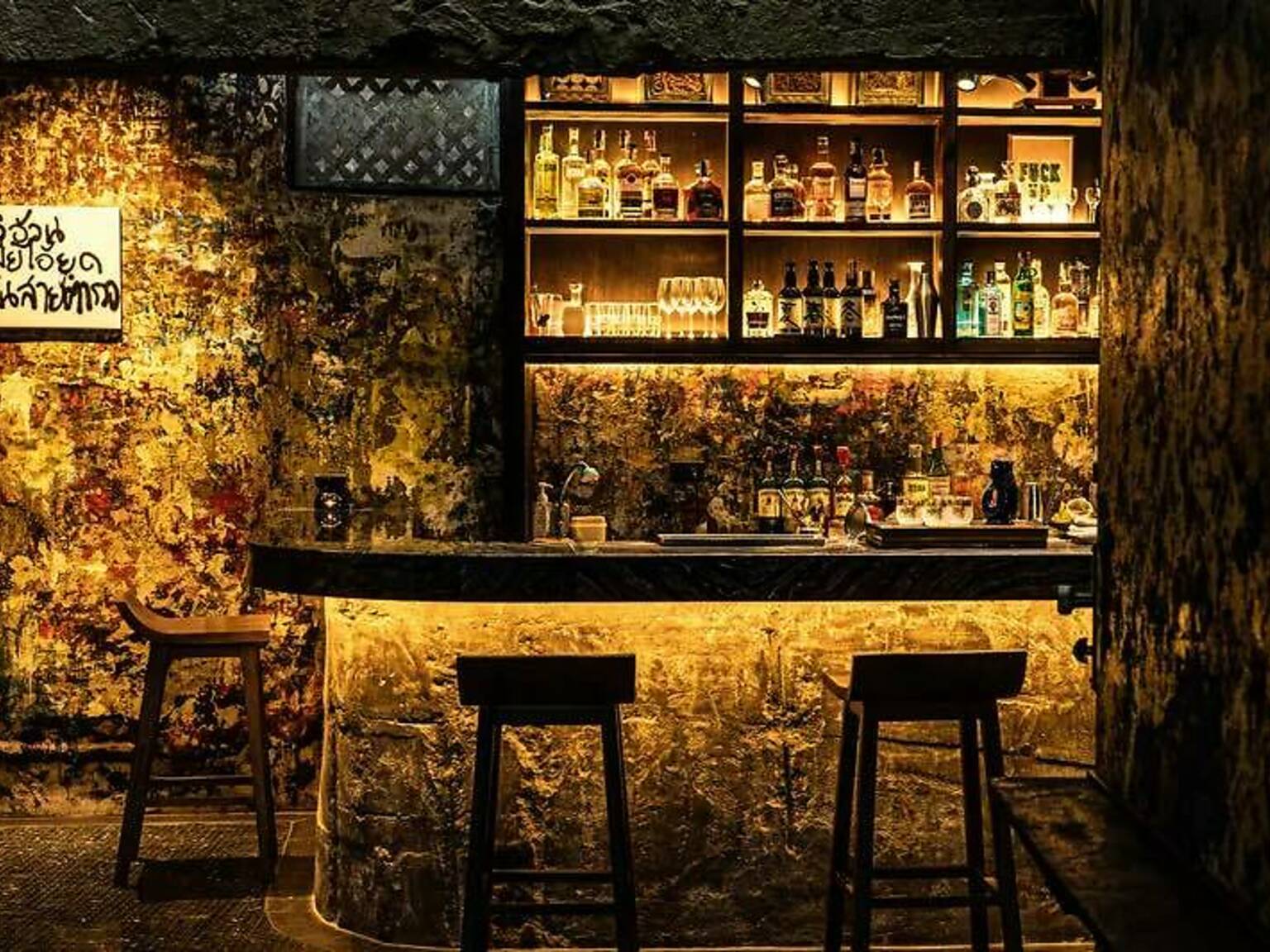 11 best bars in Soi Nana - Chinatown