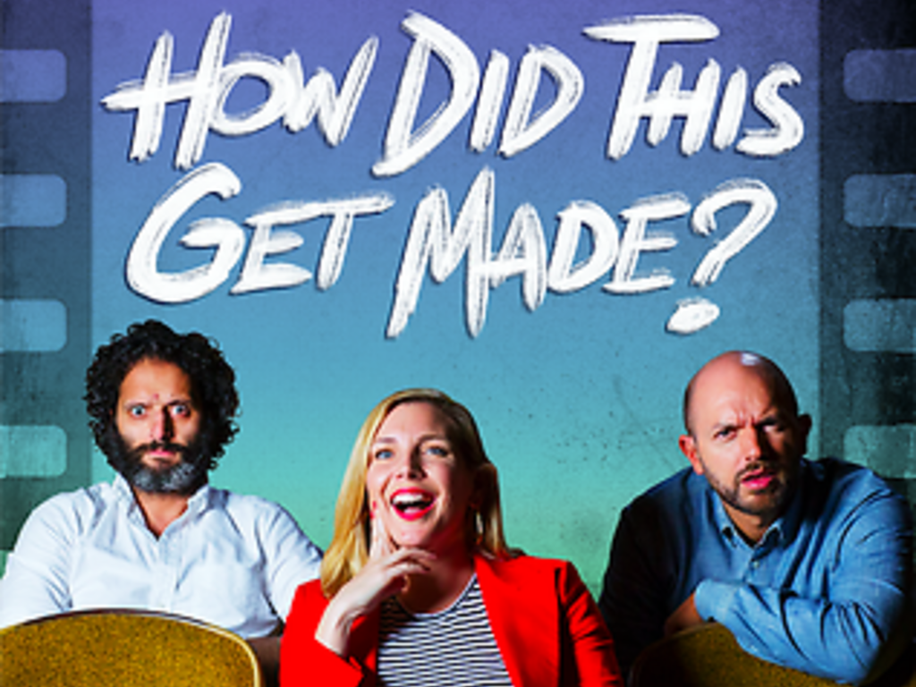 15 Funniest Comedy Podcasts to Listen to Right Now