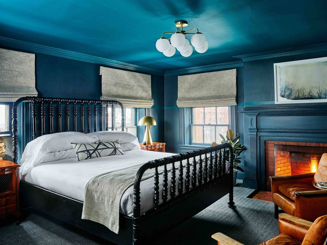 16 Coziest New England Hotels with Fireplaces to Book for 20204