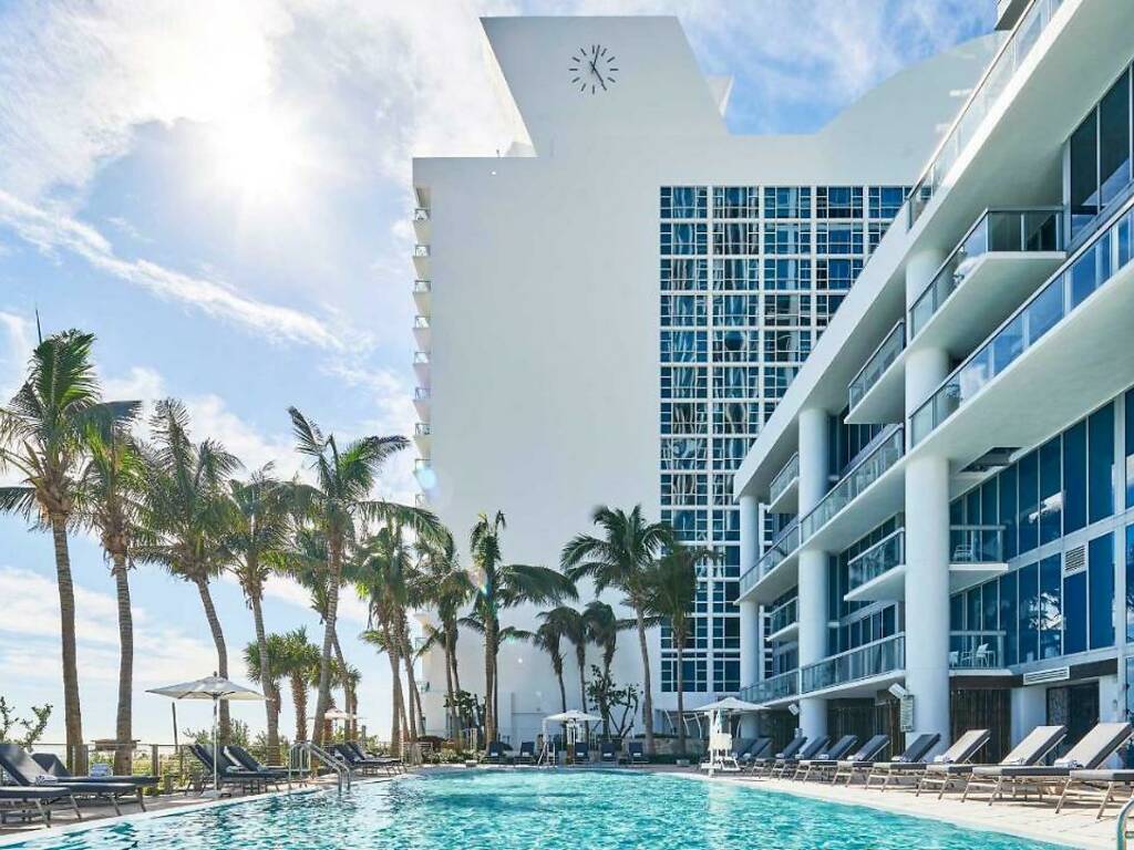 The 14 Best Spa Hotels in Miami Right Now