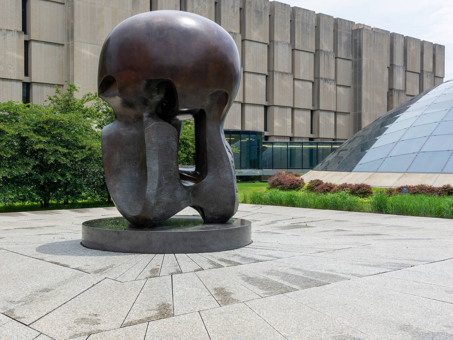 12 Pieces of Chicago History Hidden in Plain Sight