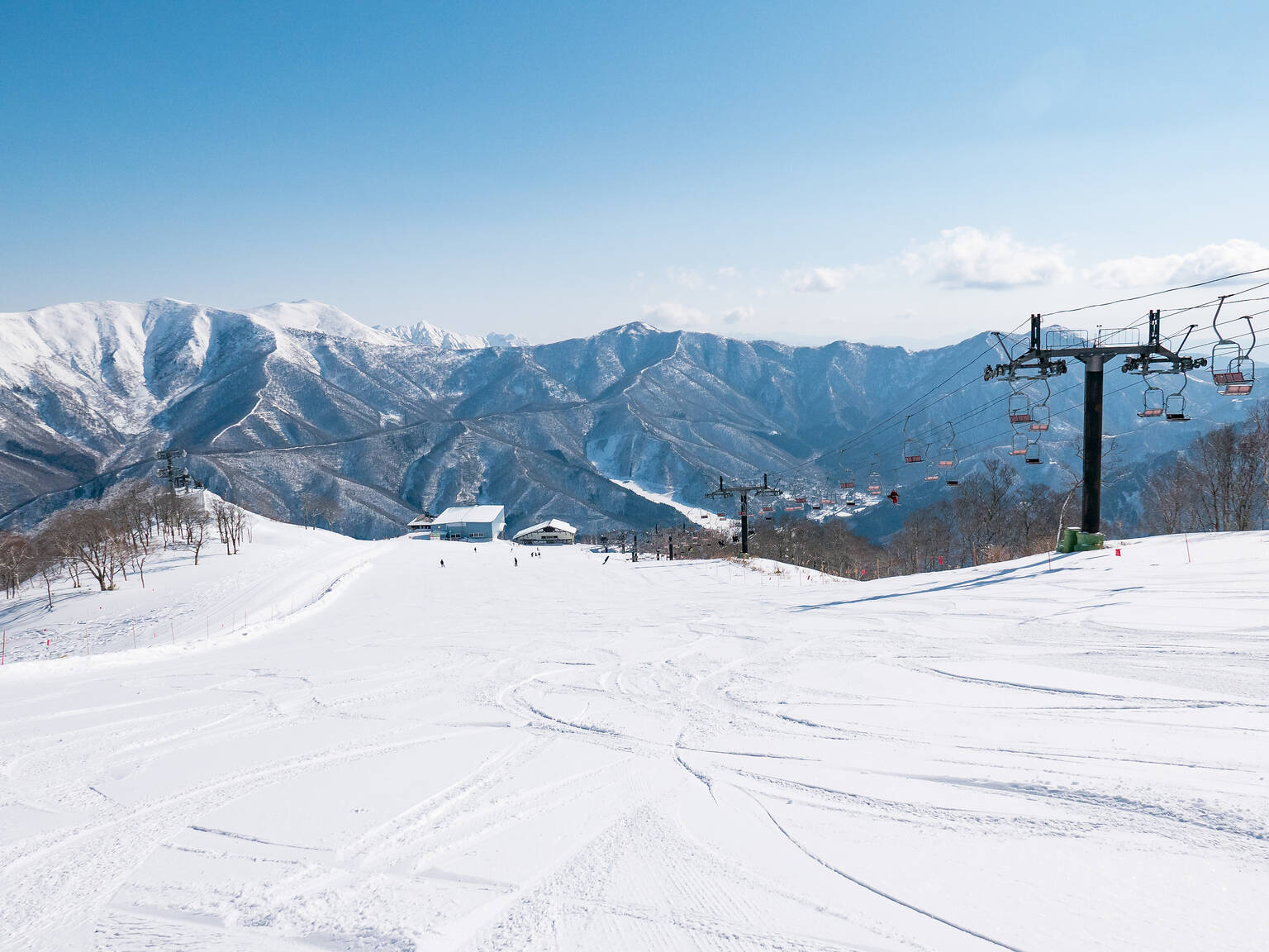 8 best snow and ski destinations in Japan