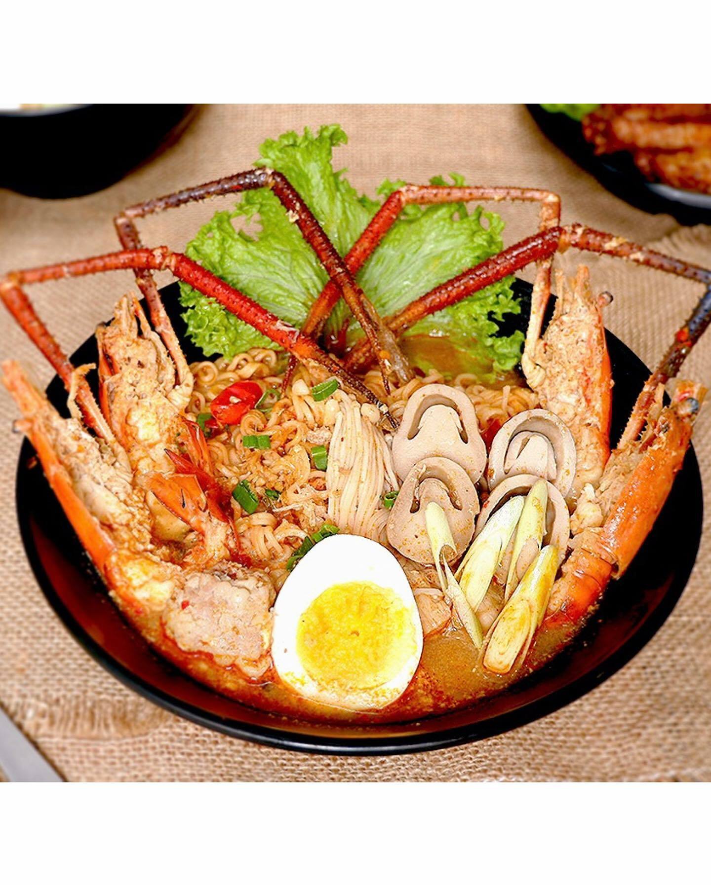 Soi Aroy | Restaurants in Rochor, Singapore