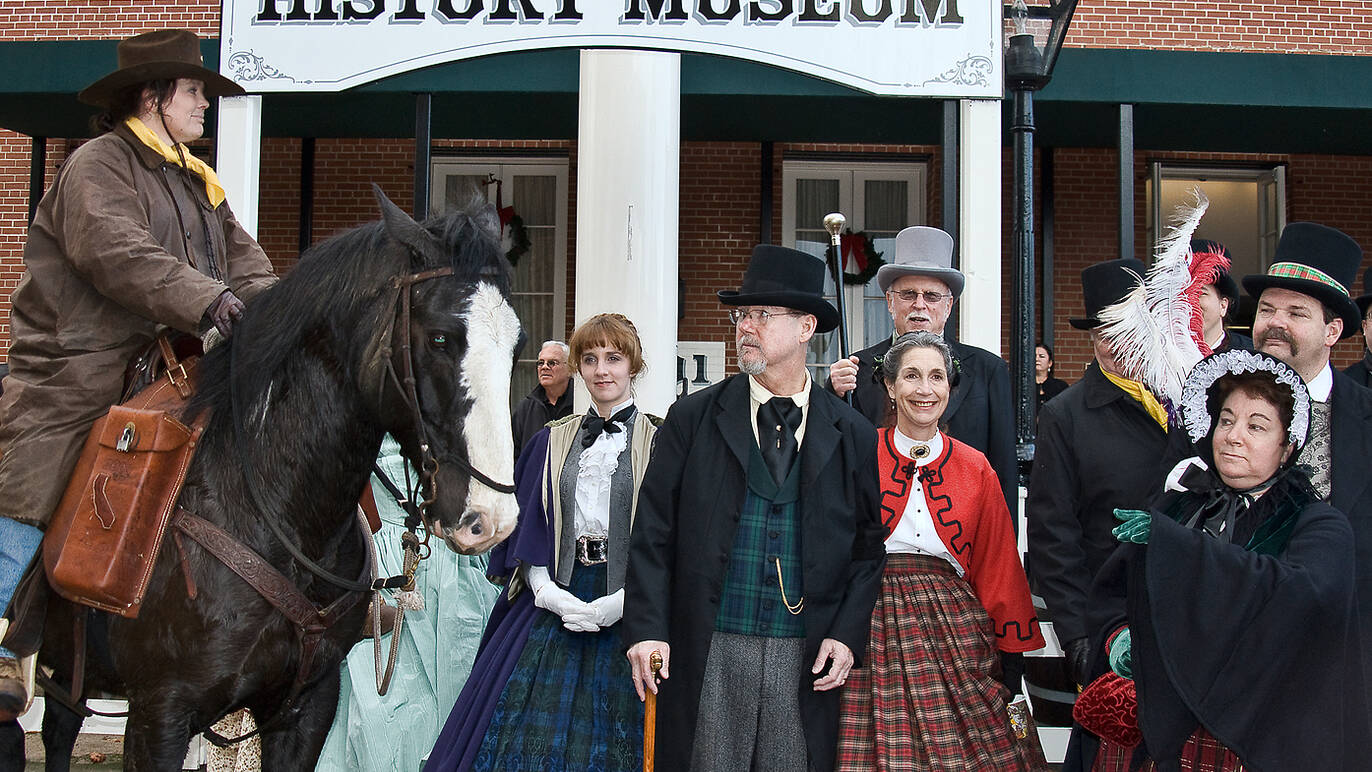 8 Best Things to Do On The Old Sacramento Waterfront, By Locals