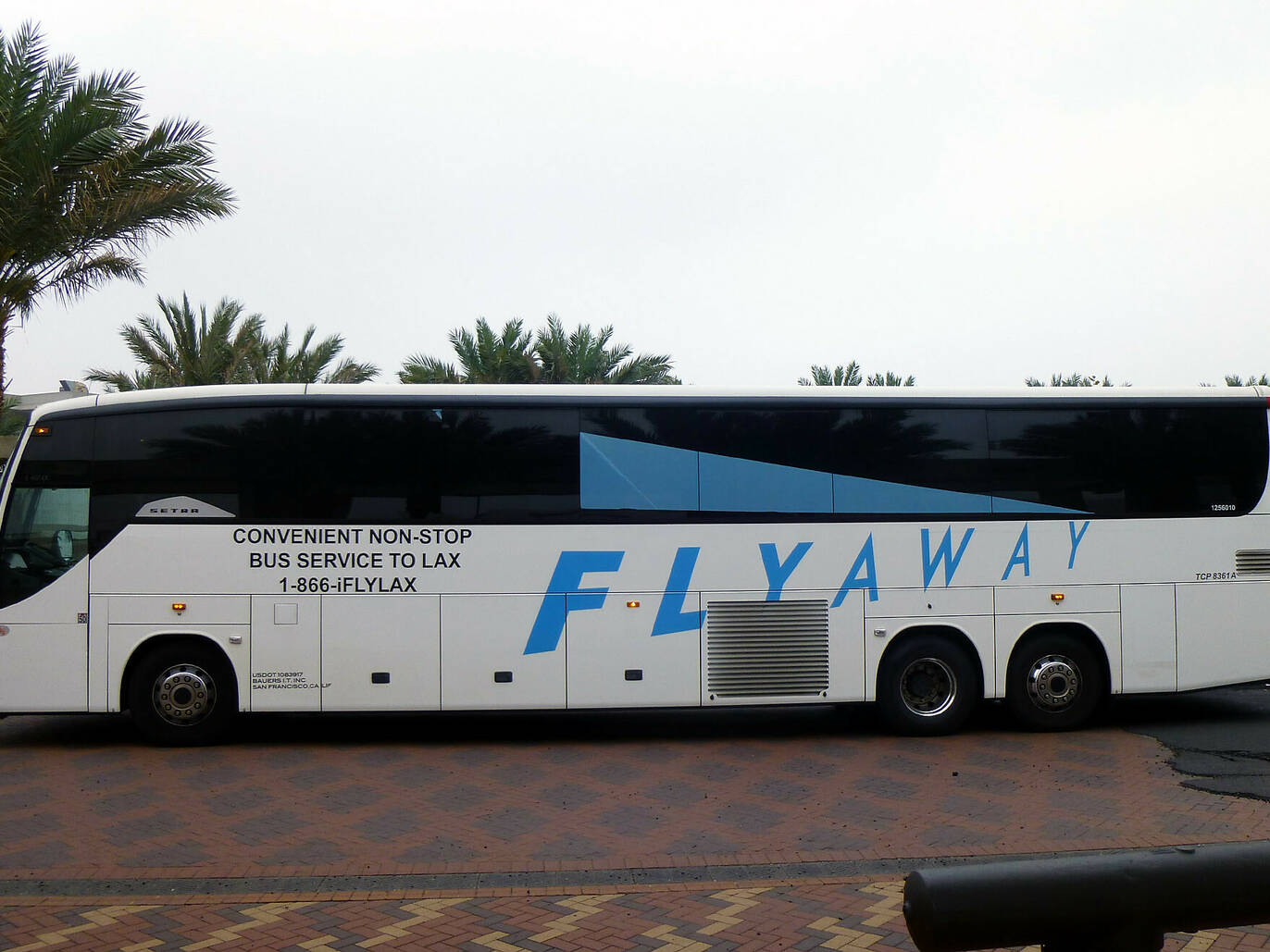 Cheapest Ways to Get Around Los Angeles: Transportation Tips in L.A.