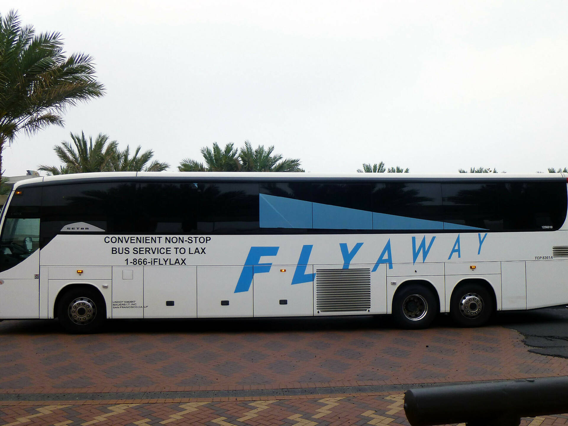 Cheapest Ways to Get Around Los Angeles: Transportation Tips in L.A.
