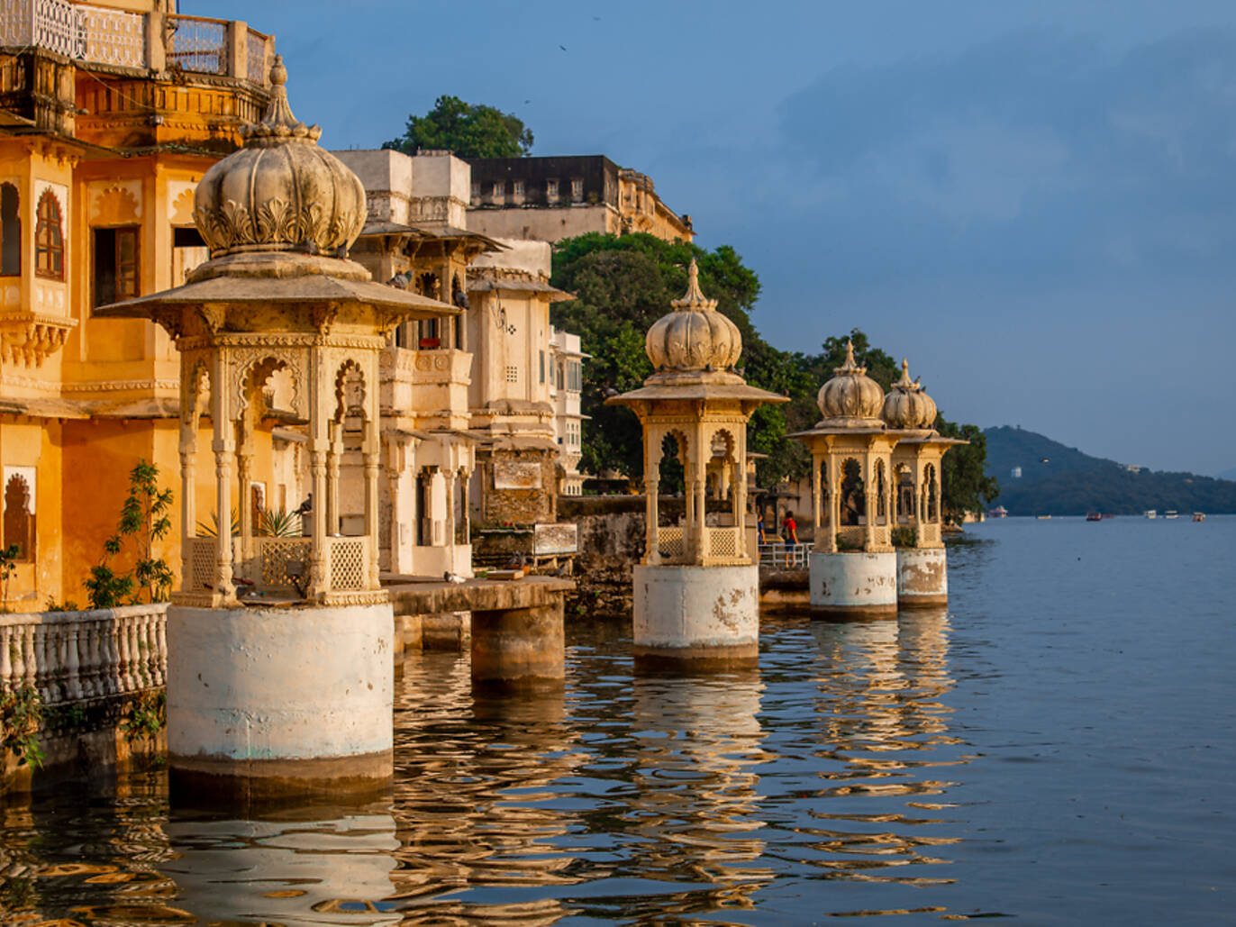 20 Most Romantic Places in the World | Romantic Holiday Destinations