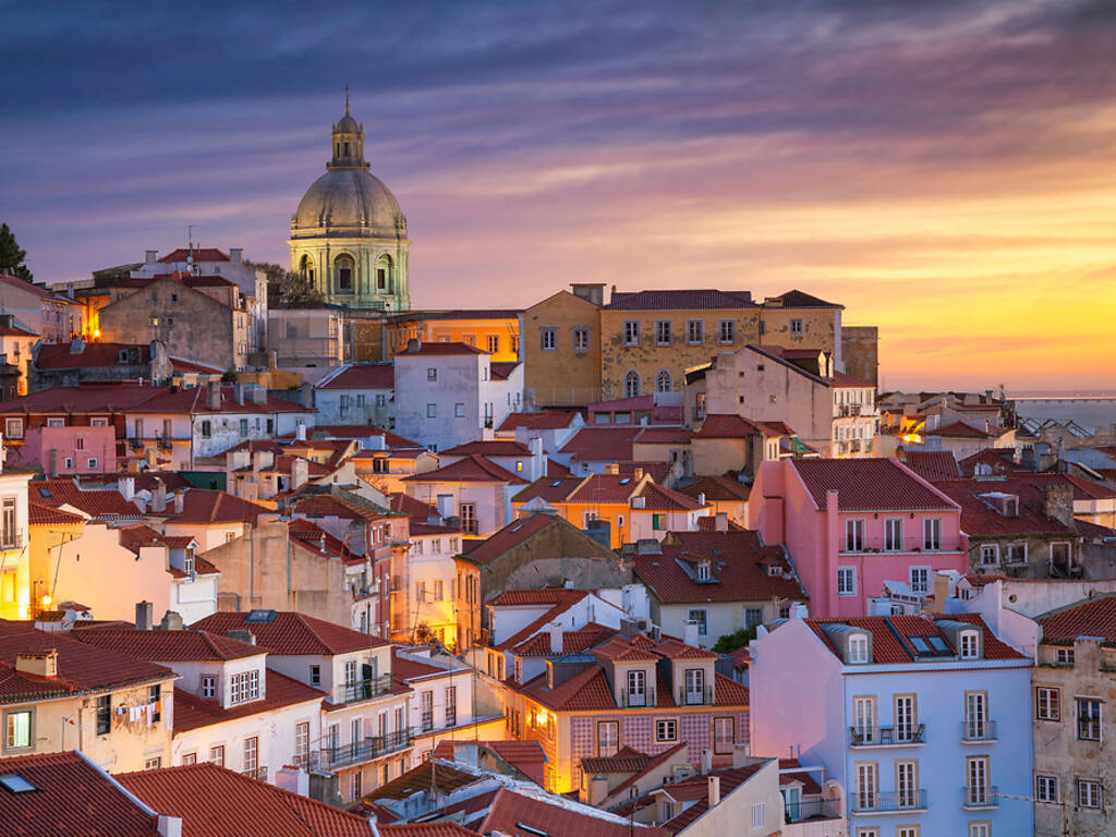 20 Most Romantic Places in the World | Romantic Holiday Destinations