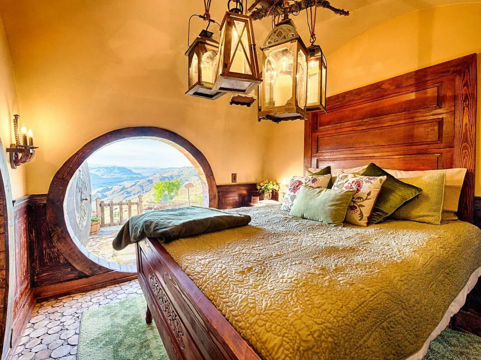 11 Most Unique Airbnbs in the U.S. for 2025