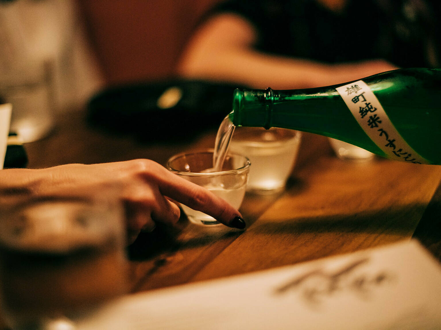 14 Best Bars in Downtown Austin for Delightful Drinks and More