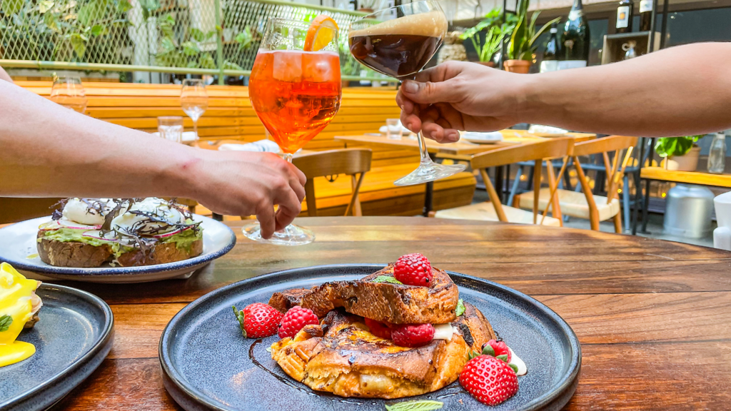 Best Brunch Spots in Boston 2022: 15 Cool Spots for Every Weekend