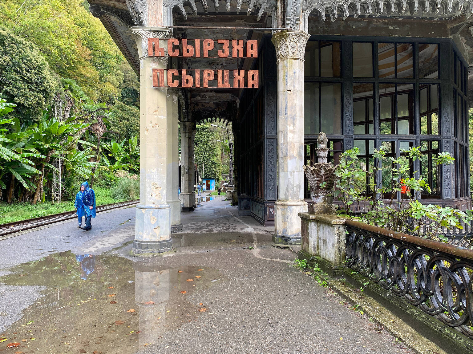 10 Spectacular Abandoned Train Stations Around the World