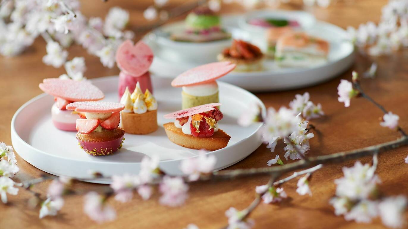 Four Seasons Otemachi Sakura Afternoon Tea | Restaurants in Tokyo