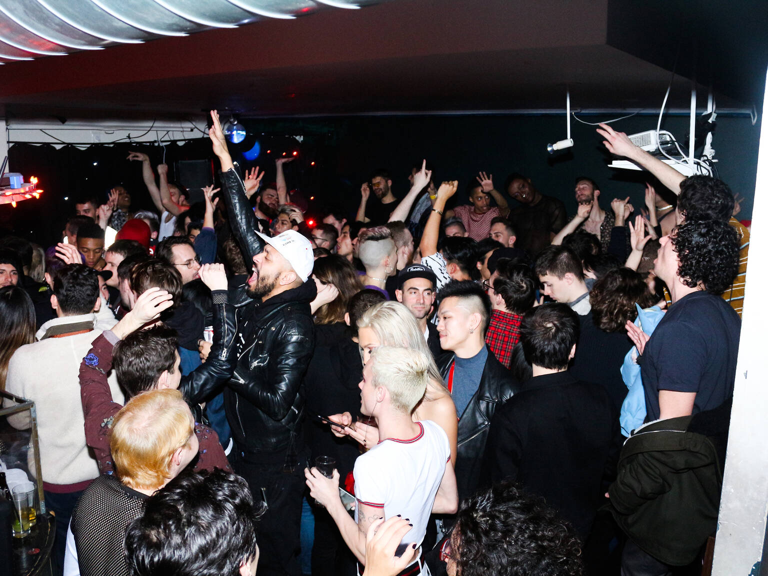 7 Best Drag Shows NYC Has For You To Check Out