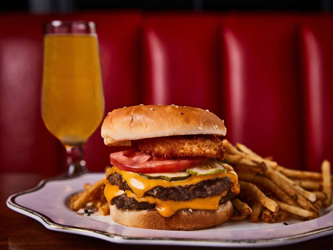 14 Best Burgers in Miami, From South Beach to Coconut Grove
