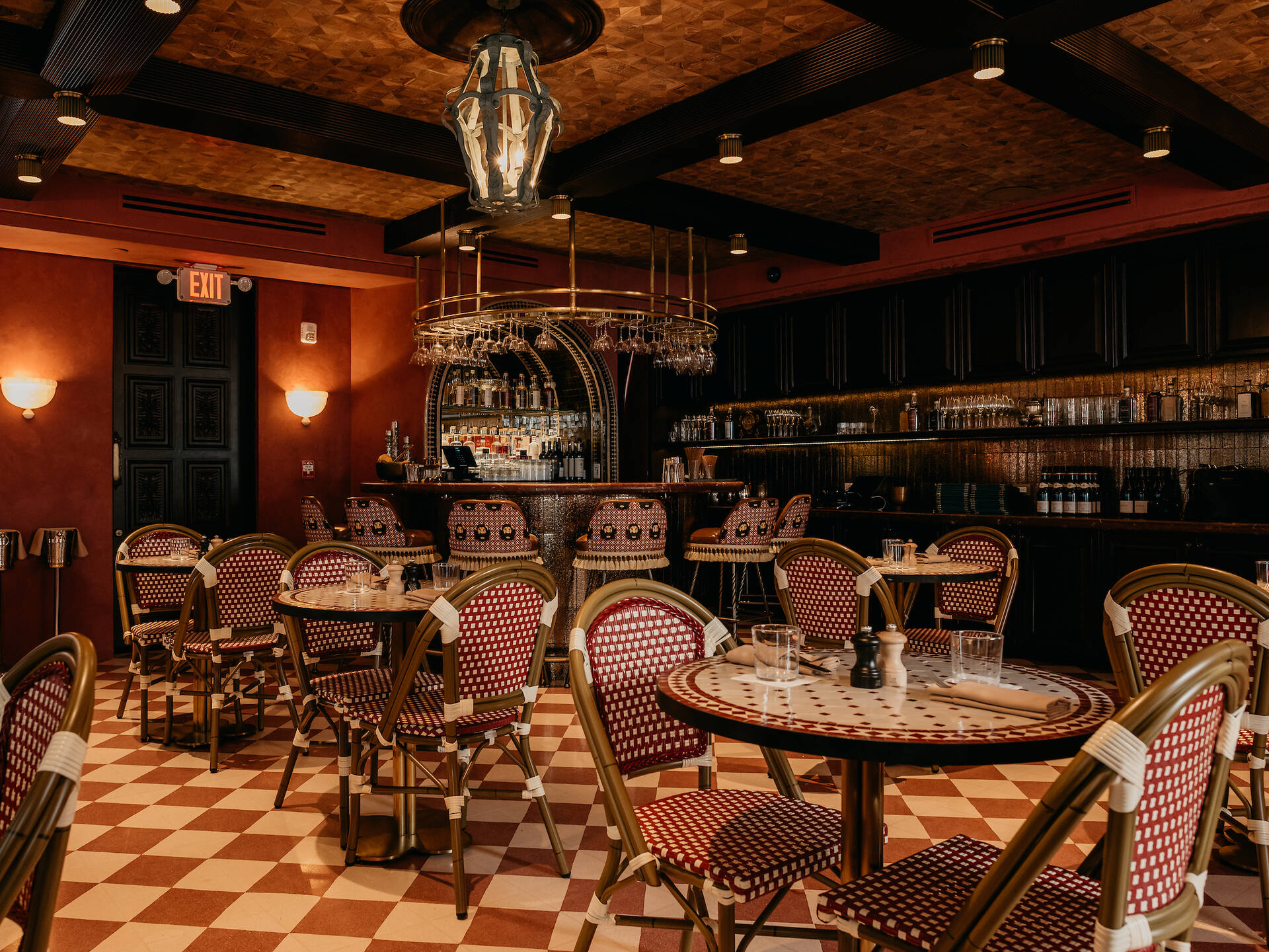 18 Best Miami Speakeasy Bars for Low Key Vibes and High Key Cocktails