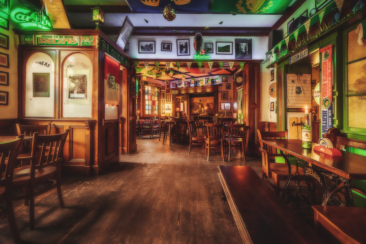 10 Things You’ll Always Spot in an Irish Bar in the USA