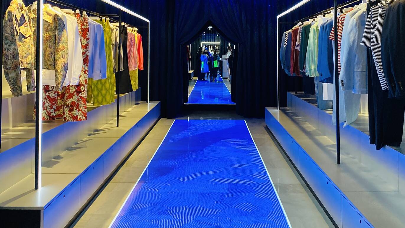 WOW Concept, aquí las compras son 'phygitals'