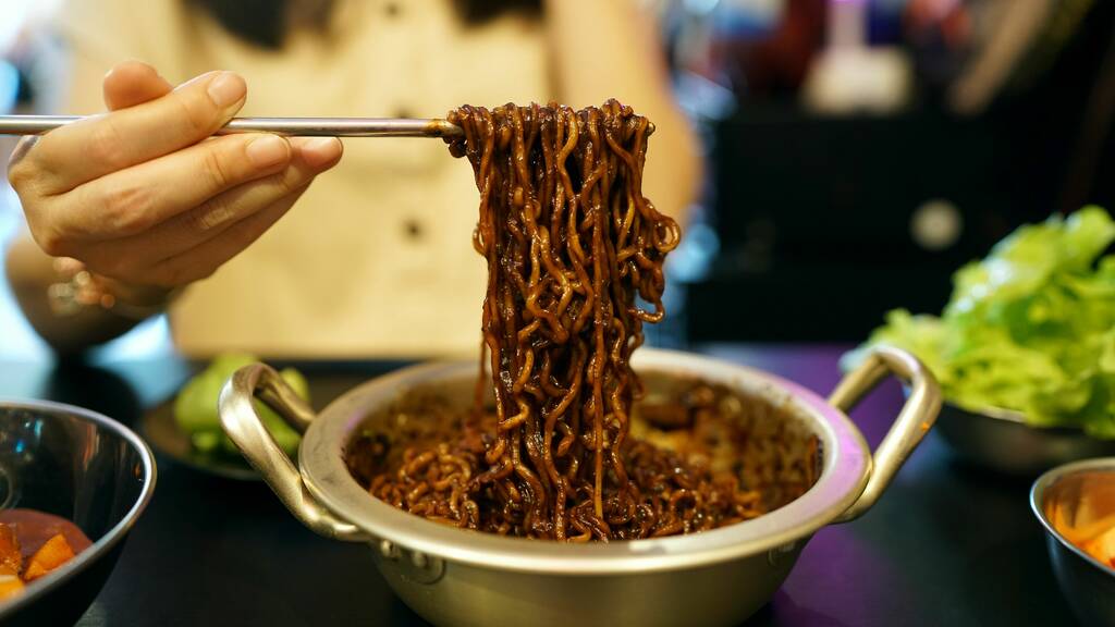 15 Best Chinese Restaurants in America From NYC to Philly LA