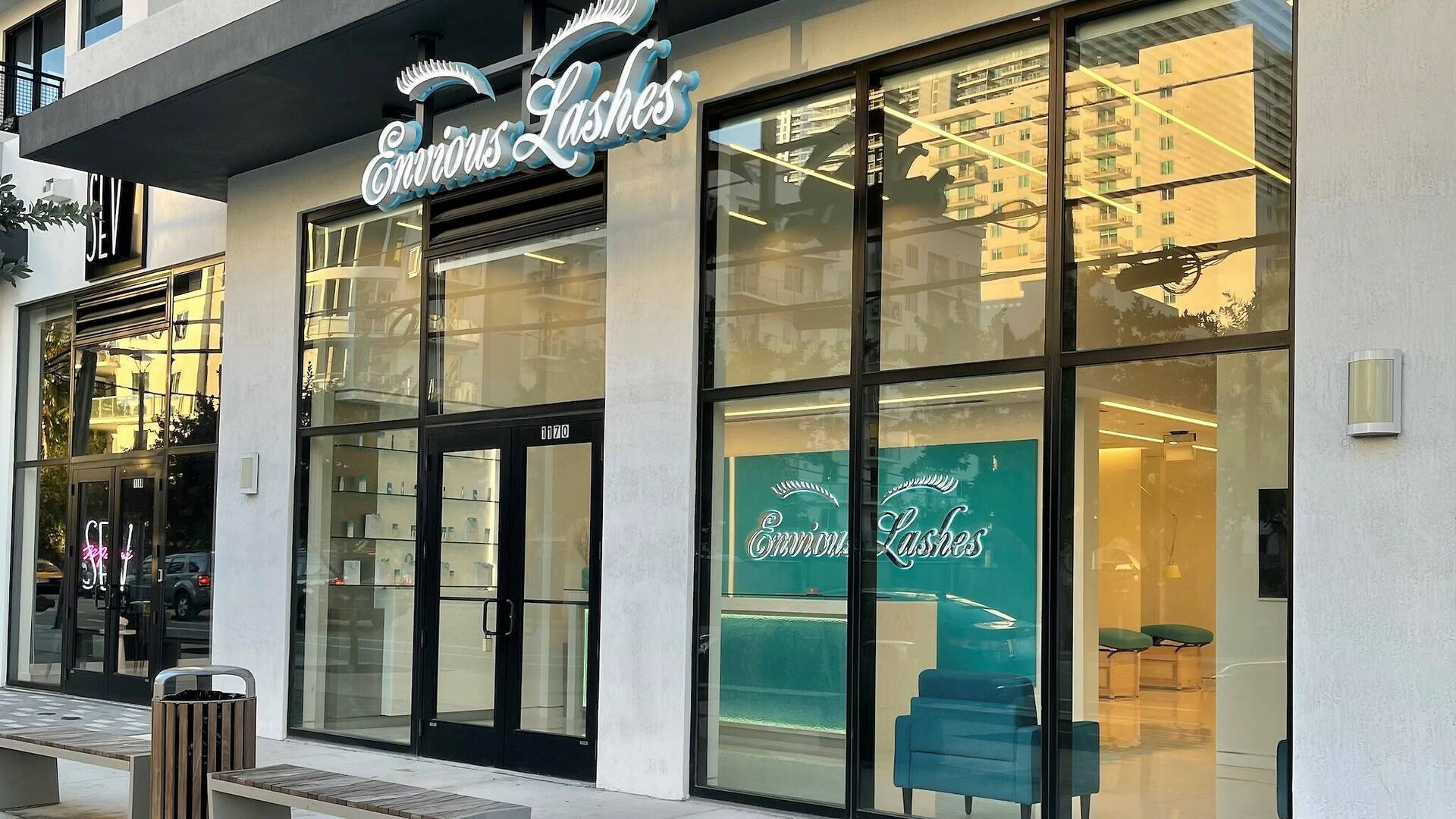 Envious Lashes Miami opens in Brickell