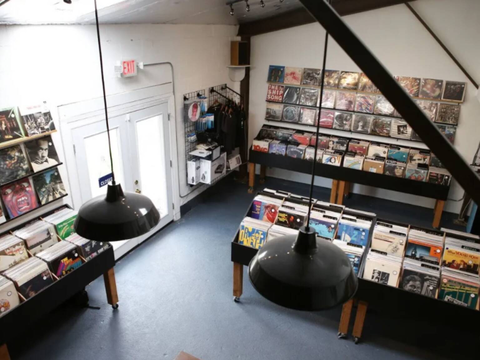 8 Best Record Stores in Austin For All Your Music Needs