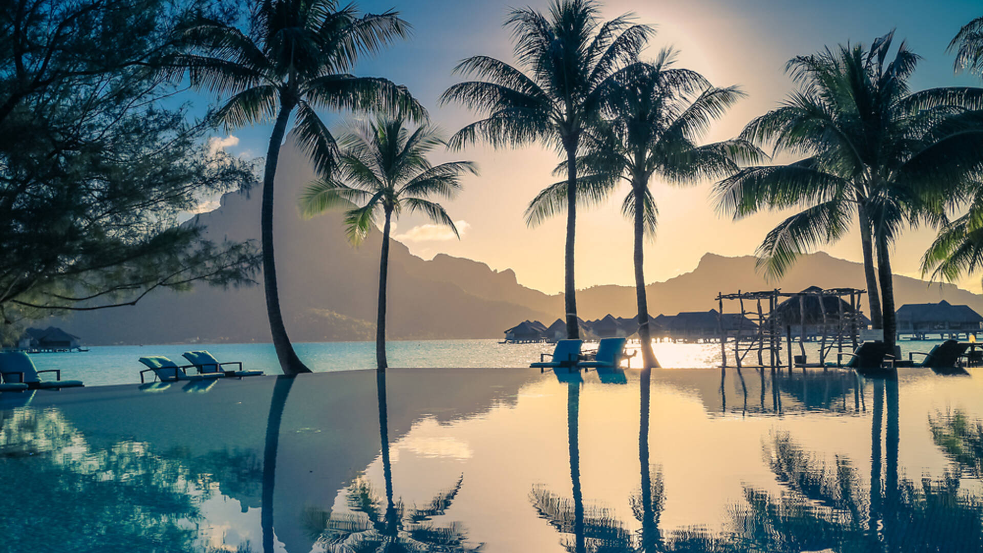 11 Prettiest Islands in the World, Picked By A Travel Expert