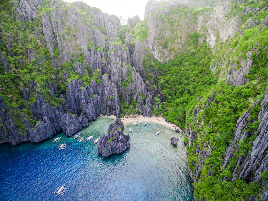 11 Prettiest Islands in the World, Picked By A Travel Expert