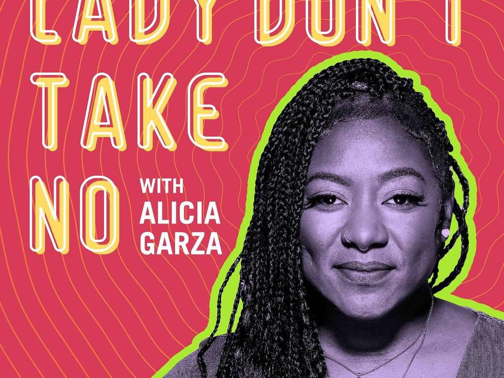 15 Best Podcasts for Women to Listen to in 2022