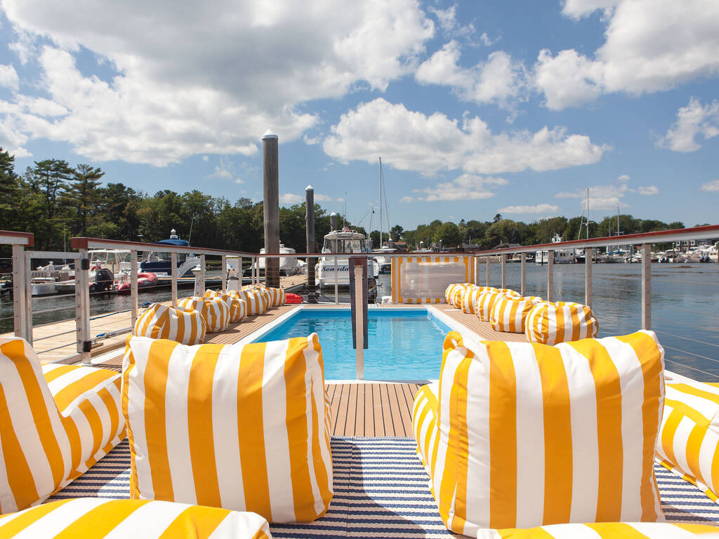 14 Best Pools in the US You Need to Visit Right Now