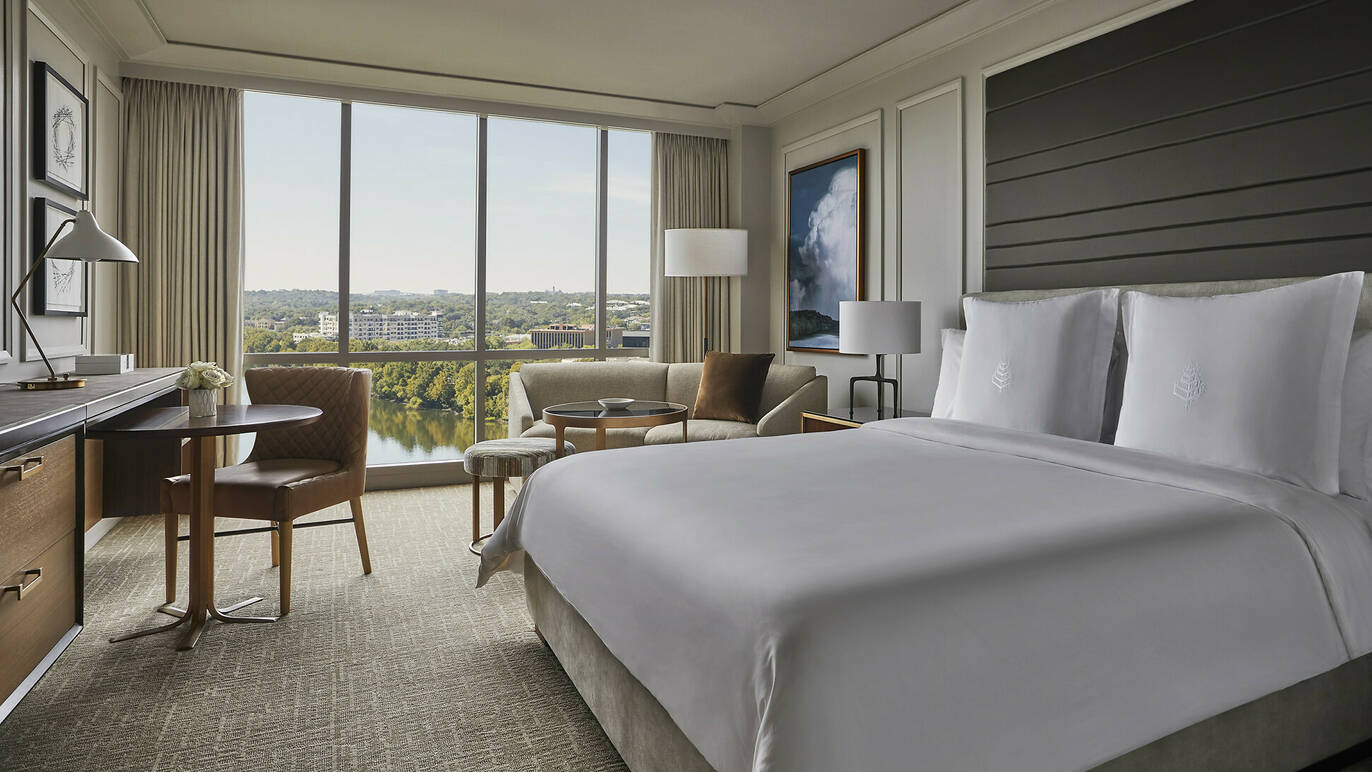10 Best Luxury Hotels in Austin for 2024
