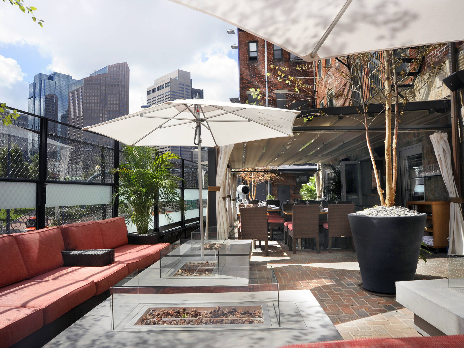 The Best Outdoor Dining Boston: 16 Spots for Patio Eating