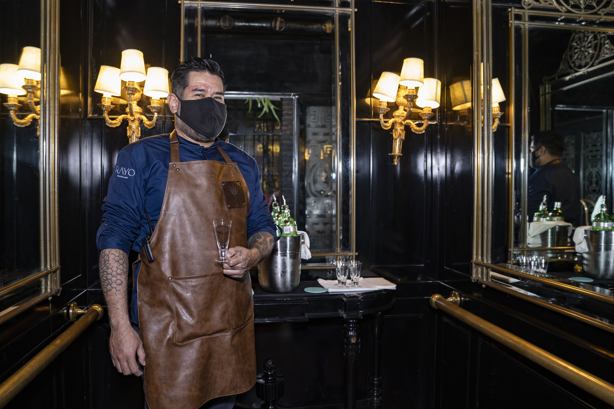 Conoce Rayo, el cocktail bar con tragos clásicos y de autor en la Roma.